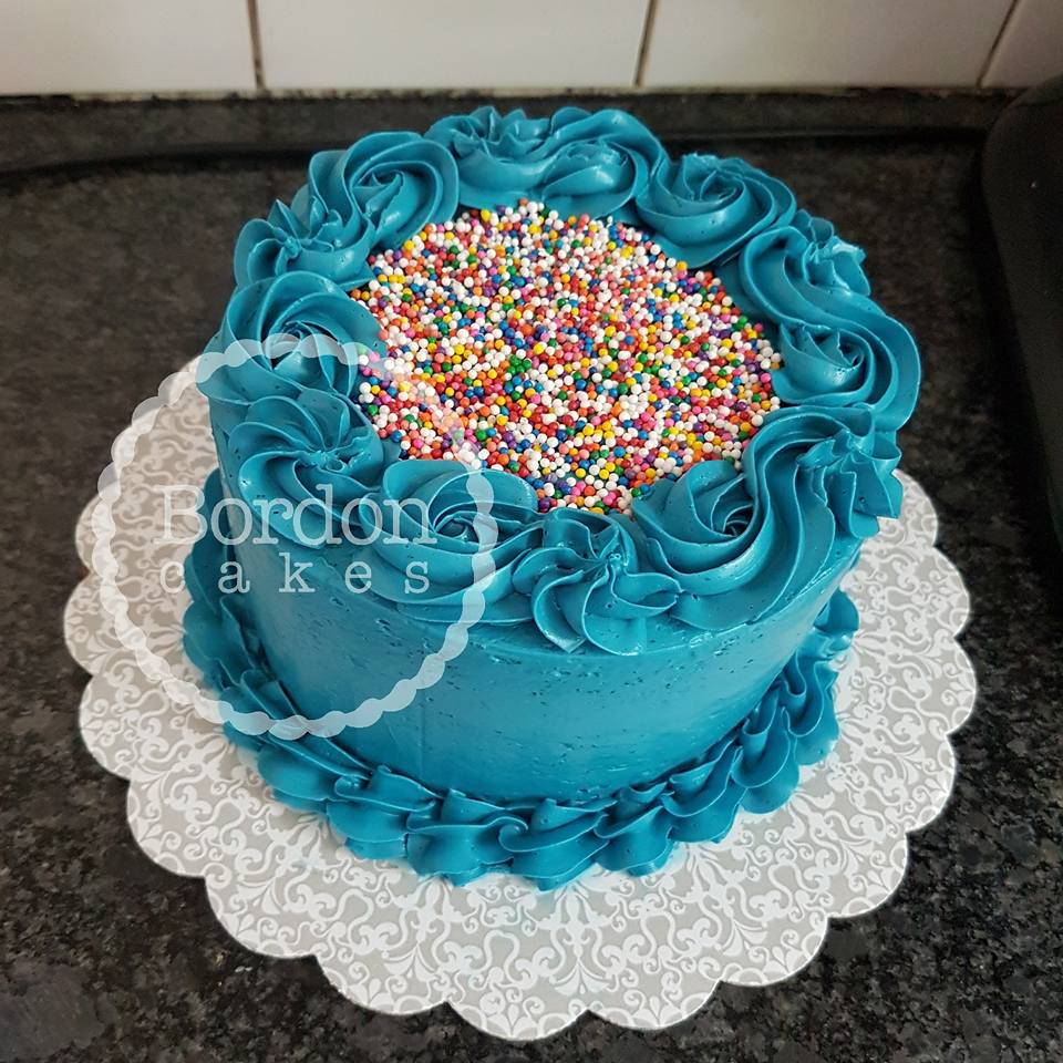 Basic Cakes – Bordon Cakes